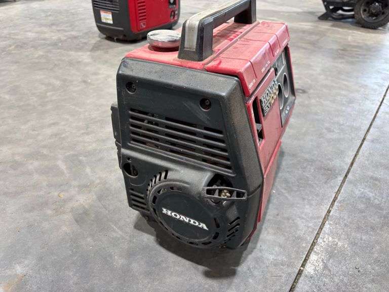 Honda EX 1000 Generator - Lee Real Estate & Auction Service