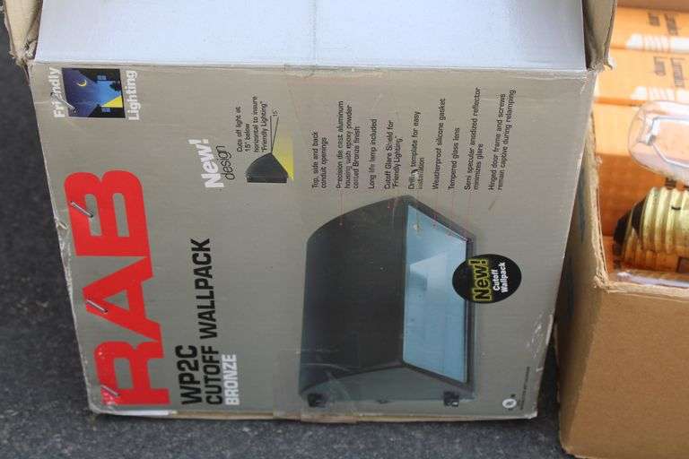 New Wall pack light fixture & HID light bulbs - Lee Real Estate ...