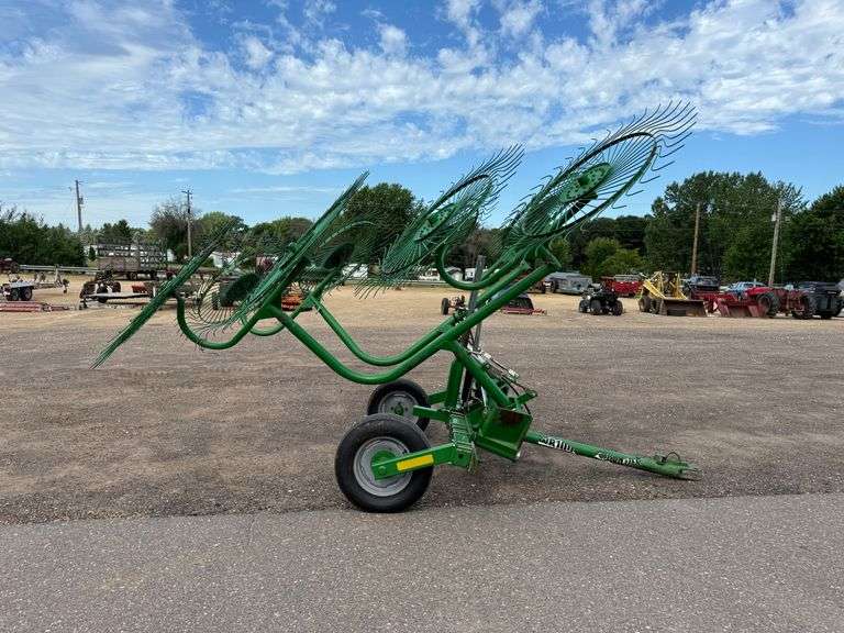 Frontier WR1008 Wheel Rake - Lee Real Estate & Auction Service
