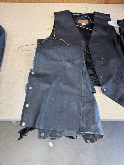 Mens Leather Chaps & Vest - Womans HD Chaps - Lee Real Estate & Auction ...
