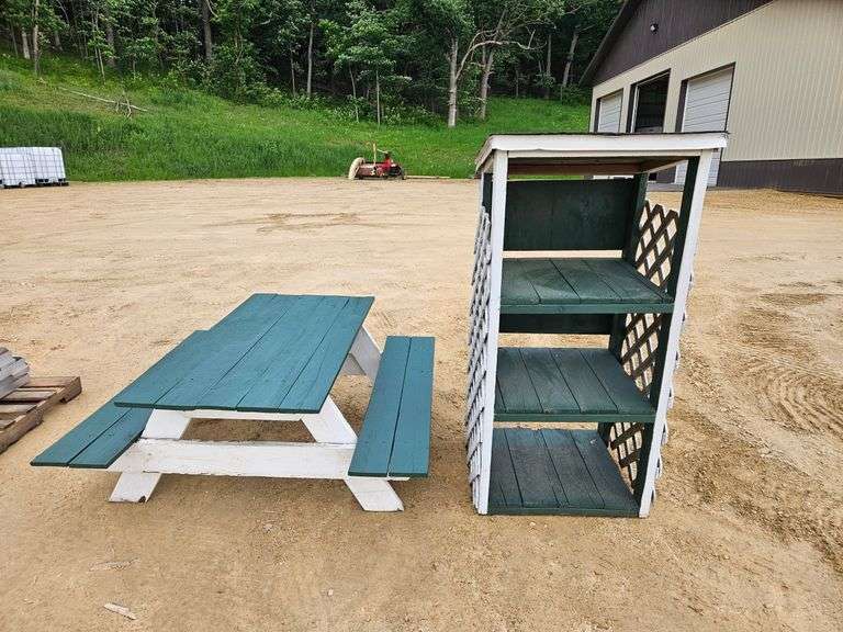 Picnic Table & Outdoor Shelf - Lee Real Estate & Auction Service