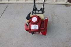 Mantis gas mini tiller - Lee Real Estate & Auction Service