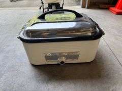 Westinghouse Roaster - Lee Real Estate & Auction Service