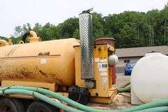 Vac Tron PMD 800GT trailer mounted vacuum cleaner - Lee Real Estate ...