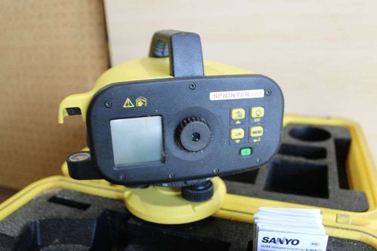 Sprinter 100 Laser transit w/case - Lee Real Estate & Auction Service