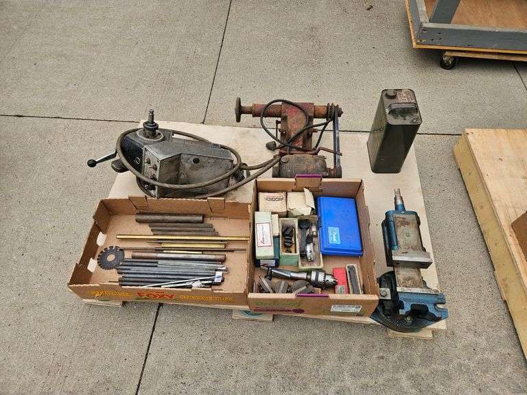 Small Pallet of Milling Machine & Lathe Items - Lee Real Estate ...