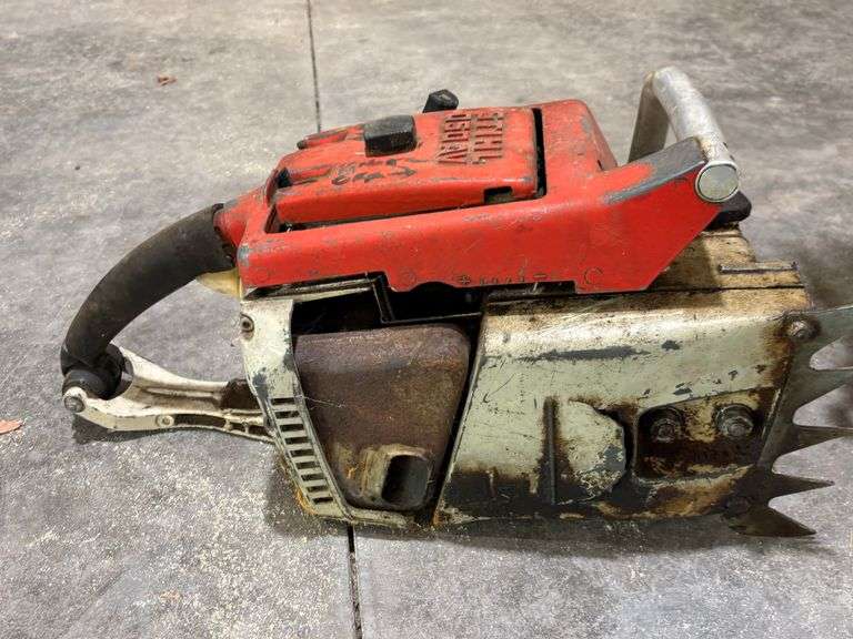Older Stihl Chainsaw & Bucket of Bars/Chains - Lee Real Estate ...