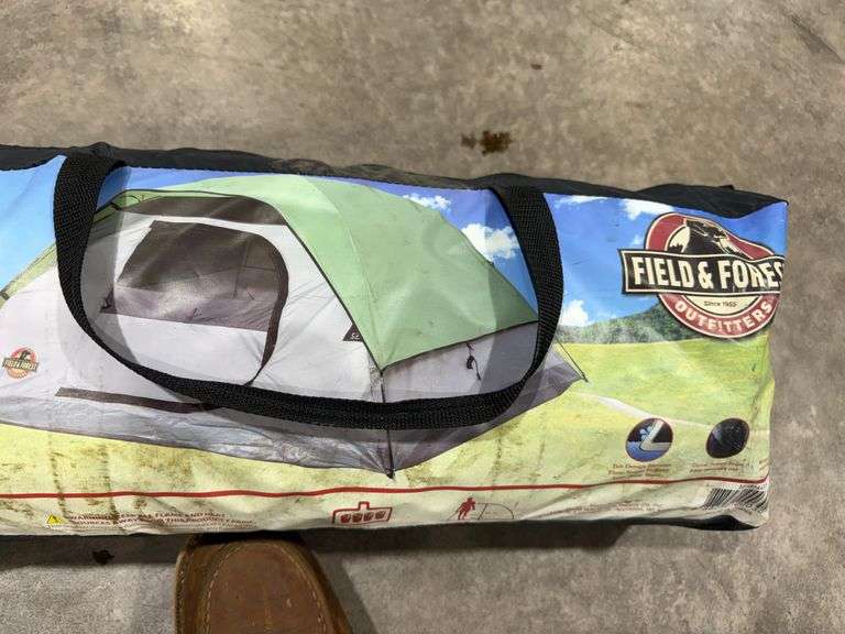 Field and Stream 4 Person Tent - Lee Real Estate & Auction Service