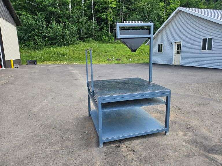 Shipping & Receiving Table - Lee Real Estate & Auction Service