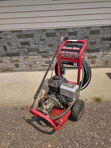 High Pressure Washer (read more) - Lee Real Estate & Auction Service