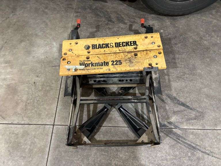 Black & Decker Workmate 225 - Lee Real Estate & Auction Service