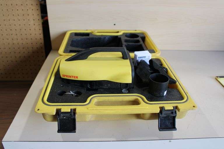 Sprinter 100 Laser transit w/case - Lee Real Estate & Auction Service