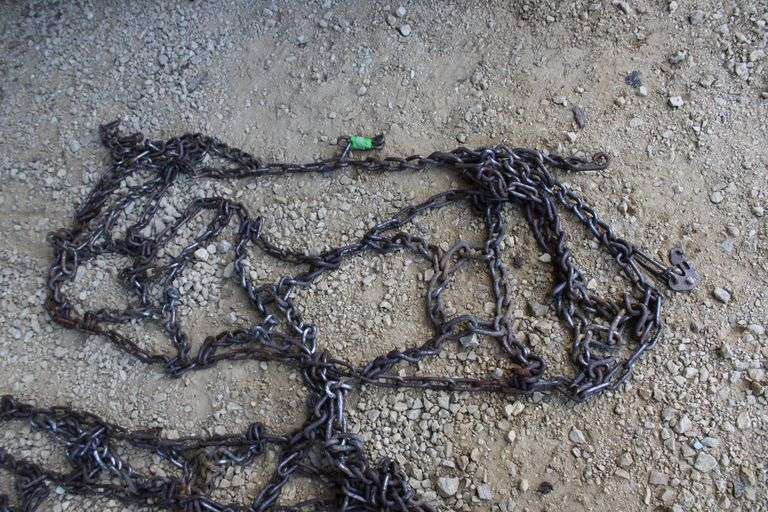 Set of tractor tire chains, fits 8N & other Fords - Lee Real Estate ...