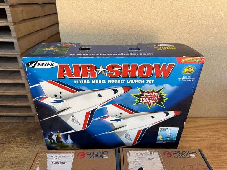 Mark Rober Crunch Labs Kits & Rocket Kit - Lee Real Estate & Auction ...