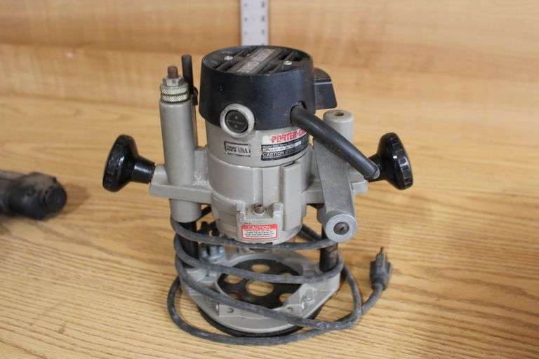 Porter Cable Mod. 6931 elec. router - Lee Real Estate & Auction Service