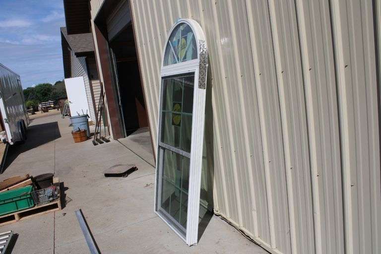 New Pella window, 3' x 5' w/arch - Lee Real Estate & Auction Service
