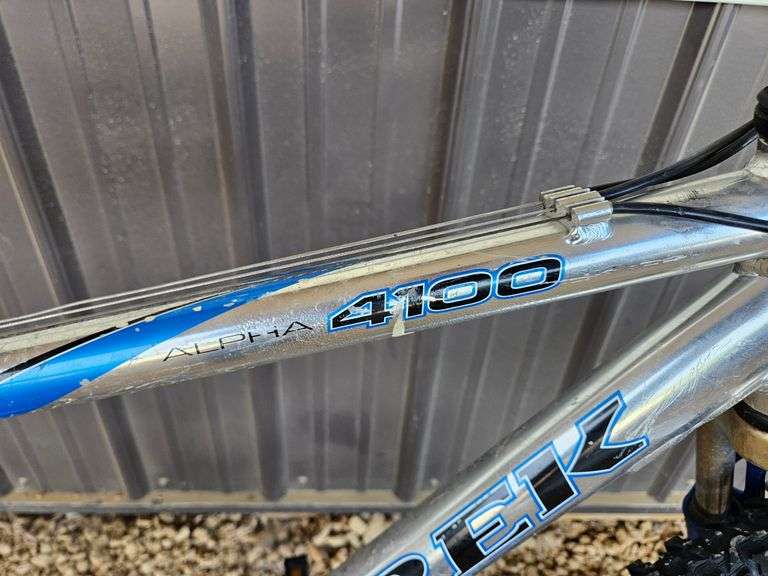 Trek Alpha 4100 Men's Bicycle - Lee Real Estate & Auction Service