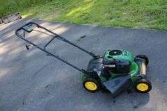 John Deere JS20 self propelled push mower - Lee Real Estate & Auction ...