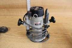Porter Cable Mod. 6931 elec. router - Lee Real Estate & Auction Service