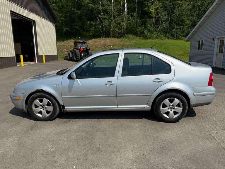 2004 Volkswagen Jetta TDI - Lee Real Estate & Auction Service
