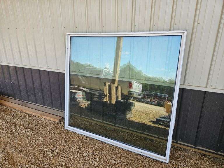60" x 64" Double Pane Window - Lee Real Estate & Auction Service