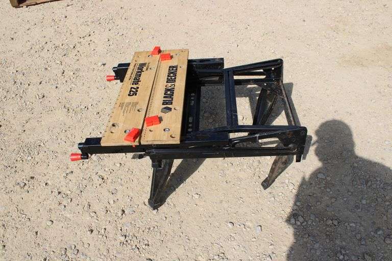Workmate 225 portable work station w/vice - Lee Real Estate & Auction ...