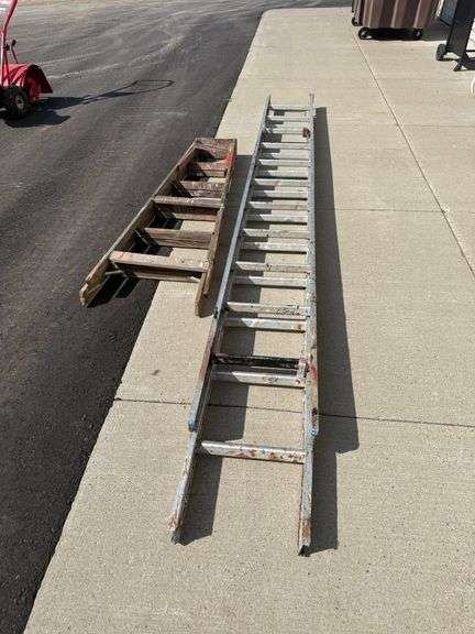 6' Wooden Step Ladder & 24' Alum Ext. Ladder - Lee Real Estate ...