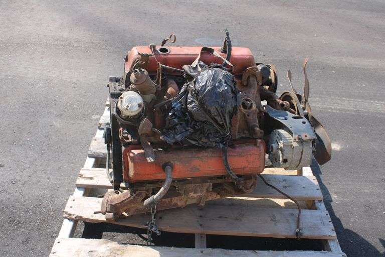 1968 - 1973 Chevy 307 small block engine - Lee Real Estate & Auction ...