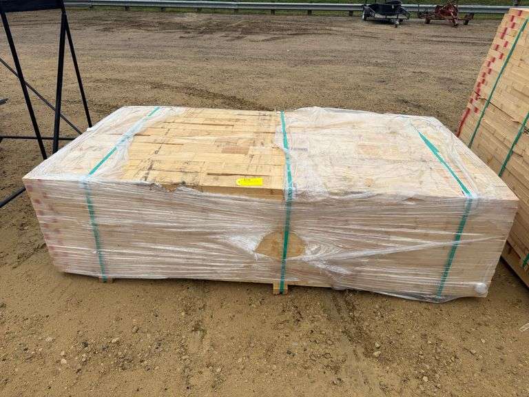 Pallet of Finger Joint Lumber - Lee Real Estate & Auction Service
