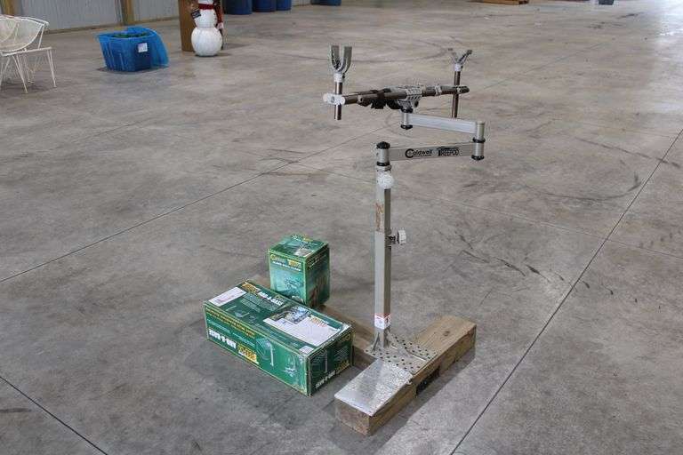 Caldwell shooting stand w/accessories - Lee Real Estate & Auction Service