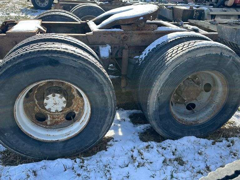 1998 Mack CH613 Day Cab Semi Tractor, 2 Line Wet Kit, E7-355-380 Mack ...