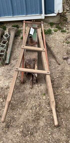 Primitive Wood Well Pump, Wheel Barrow Frame - Hamilton-Maring Auction ...