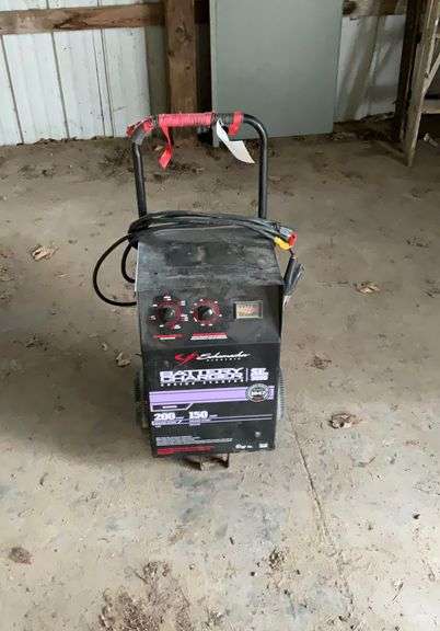 Schumacher 200 amp Battery Charger, Works - Hamilton-Maring Auction Group