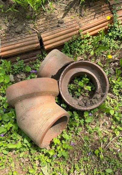 Red Wing Sewer Pipe - Hamilton-Maring Auction Group