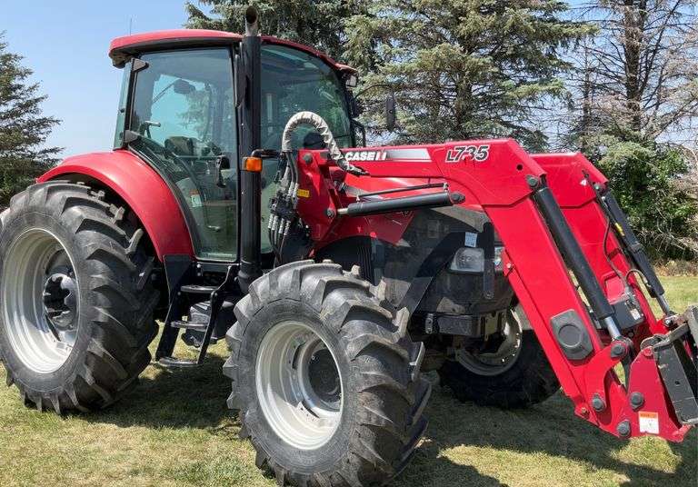 2016 Case IH Farmall 105U MFWD, Full Factory Cab, 105 hp, 12x12 Shuttle ...