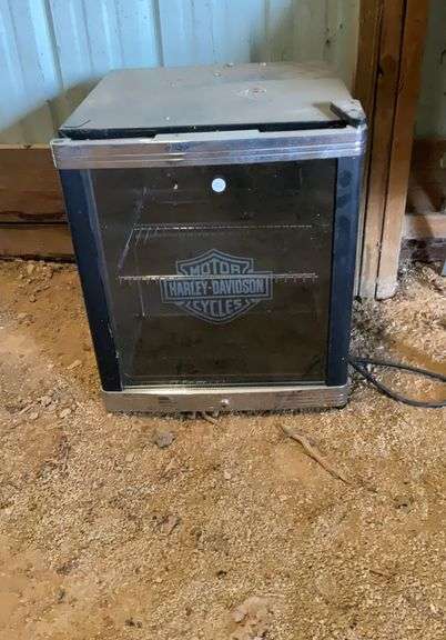 Harley Davidson mini fridge - Hamilton-Maring Auction Group