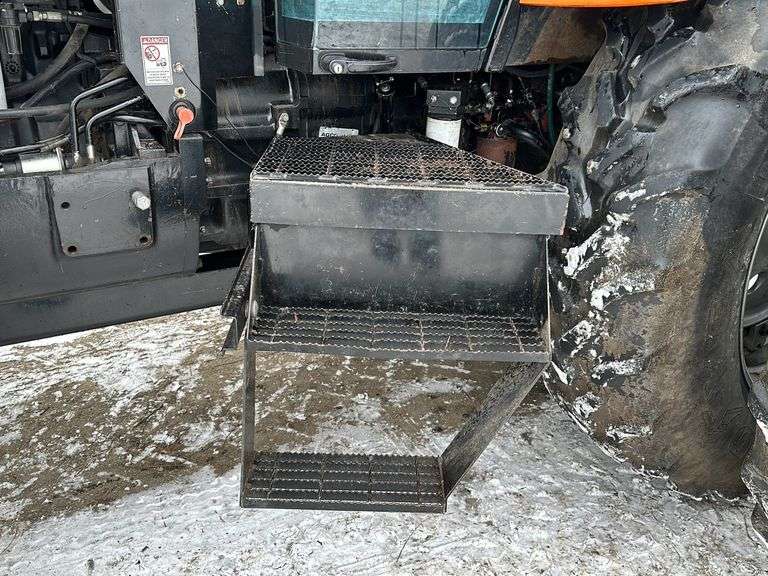 Agco Allis 9695 MFD Tractor, 5100 hrs, 18.4 tires and duals, 18 speed ...