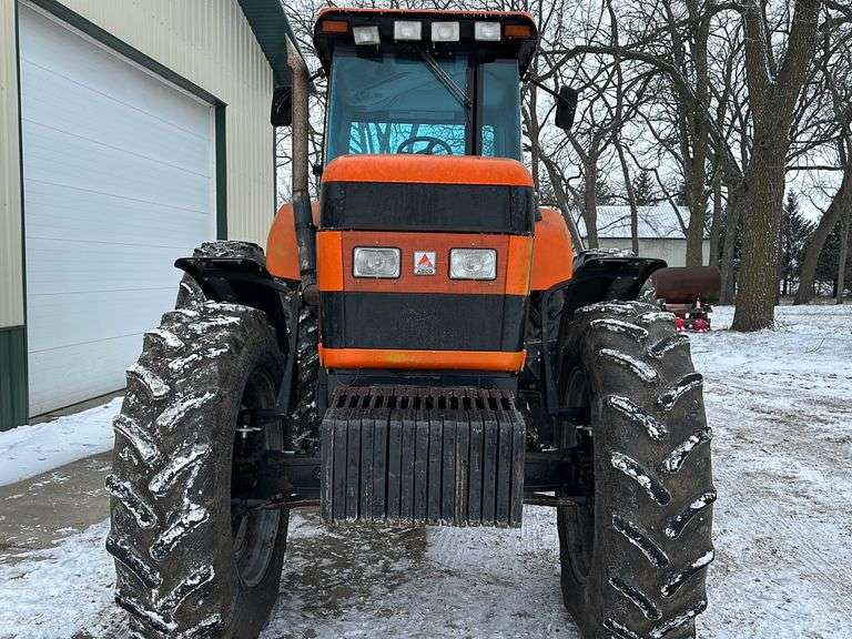 Agco Allis 9695 MFD Tractor, 5100 hrs, 18.4 tires and duals, 18 speed ...