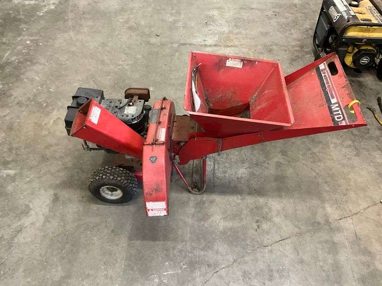 MTD 8hp Chipper Shredder - Hamilton-Maring Auction Group