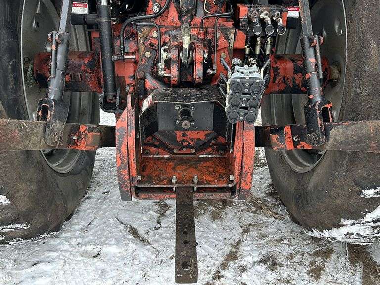Agco Allis 9695 MFD Tractor, 5100 hrs, 18.4 tires and duals, 18 speed ...