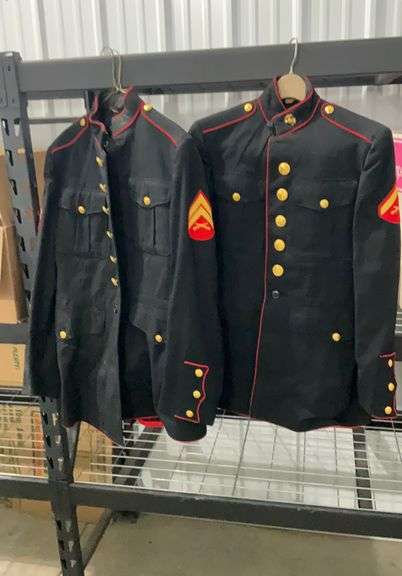 Military uniforms - Hamilton-Maring Auction Group