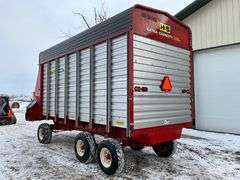 H&S X-Cap HD Twin Auger Forage Chopper Box Wagon, 17', H&S 614 Tandem ...