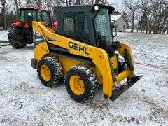 Gehl R220 Skidloader, 3846 hrs, Quick Tach, Aux hydraulic, Cab and Heat ...