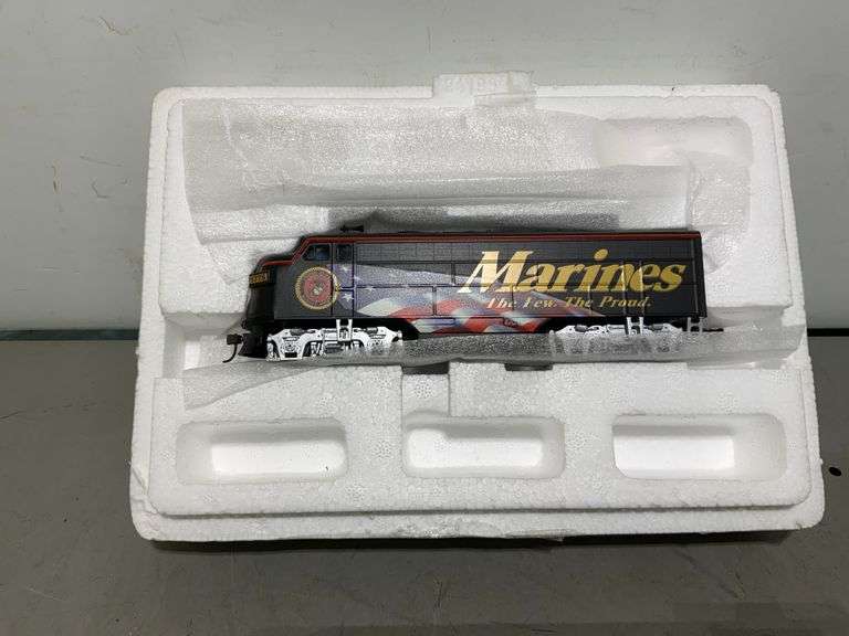 Toy Train Set 78759 14-17875-001 - Hamilton-Maring Auction Group
