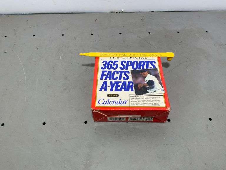 1991 365 Sports Facts A Year Calendar - Hamilton-Maring Auction Group