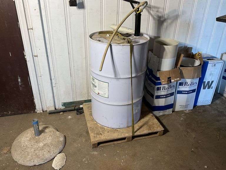 (mostly full) barrel of form release agent - Hamilton-Maring Auction Group