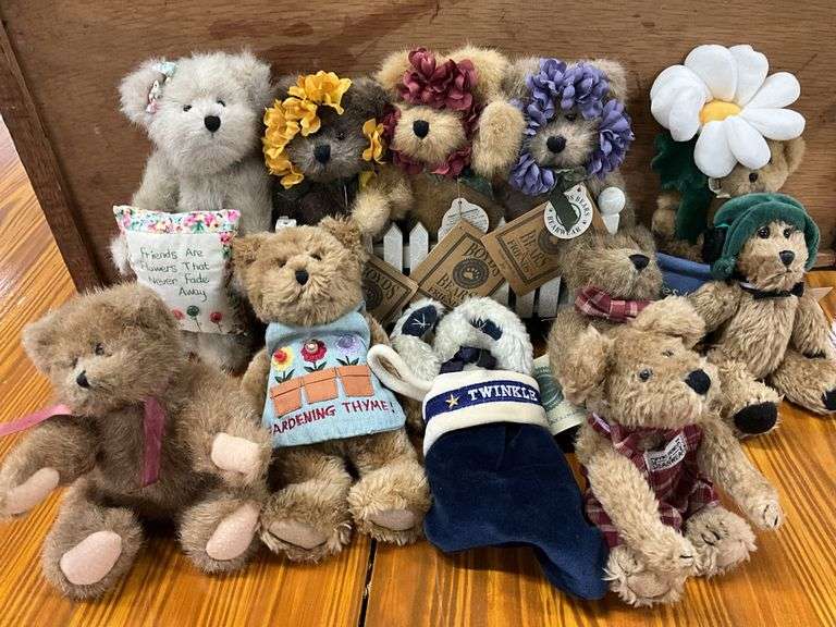 Boyd's Bears - Hamilton-Maring Auction Group