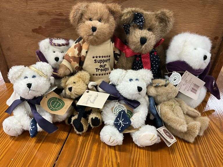 Boyd's Bears - Hamilton-Maring Auction Group