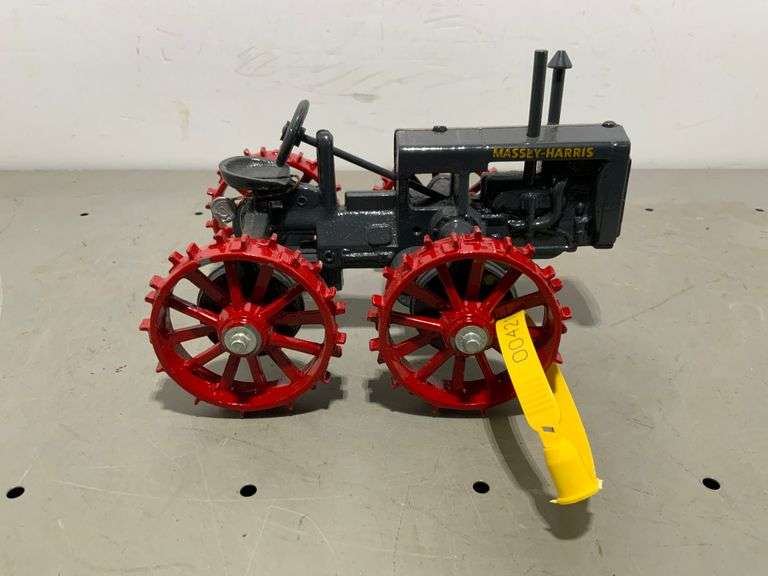 Toy Massey Harris Tractor - Hamilton-Maring Auction Group