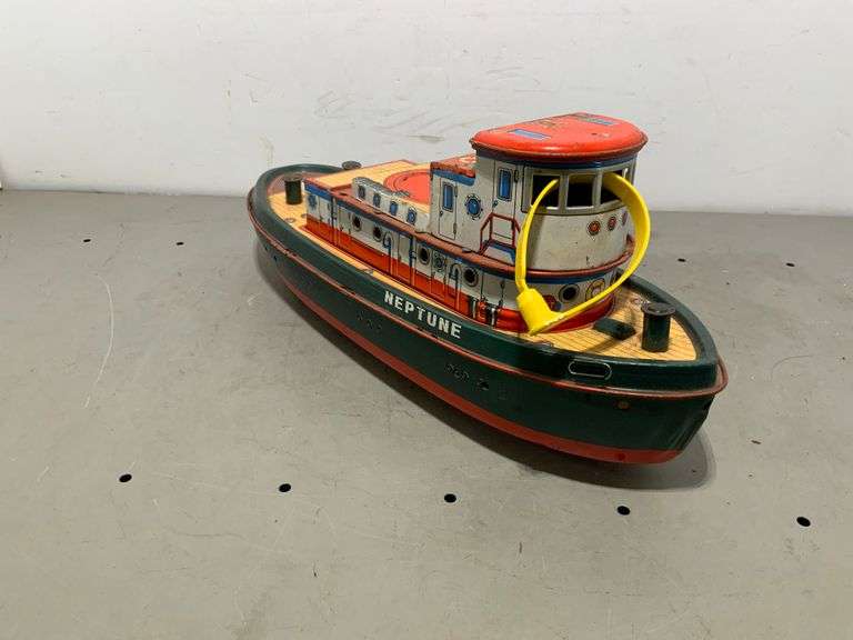 Battery Operated Toy Tug Boat - Hamilton-Maring Auction Group